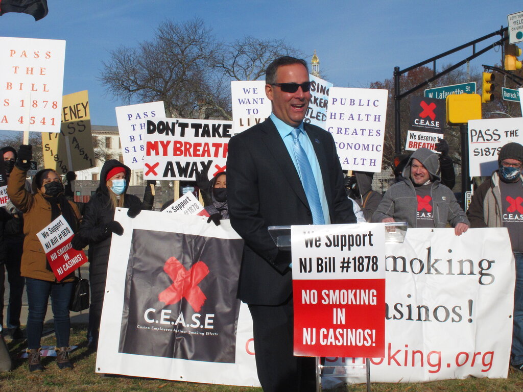 Casino smoking ban bills face next tests in 2023 - Pluribus News