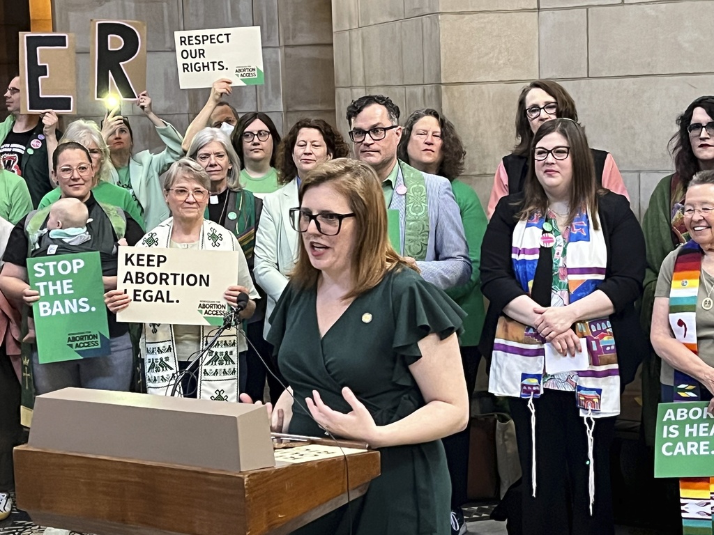 Red state Dems protest as majority rolls - Pluribus News