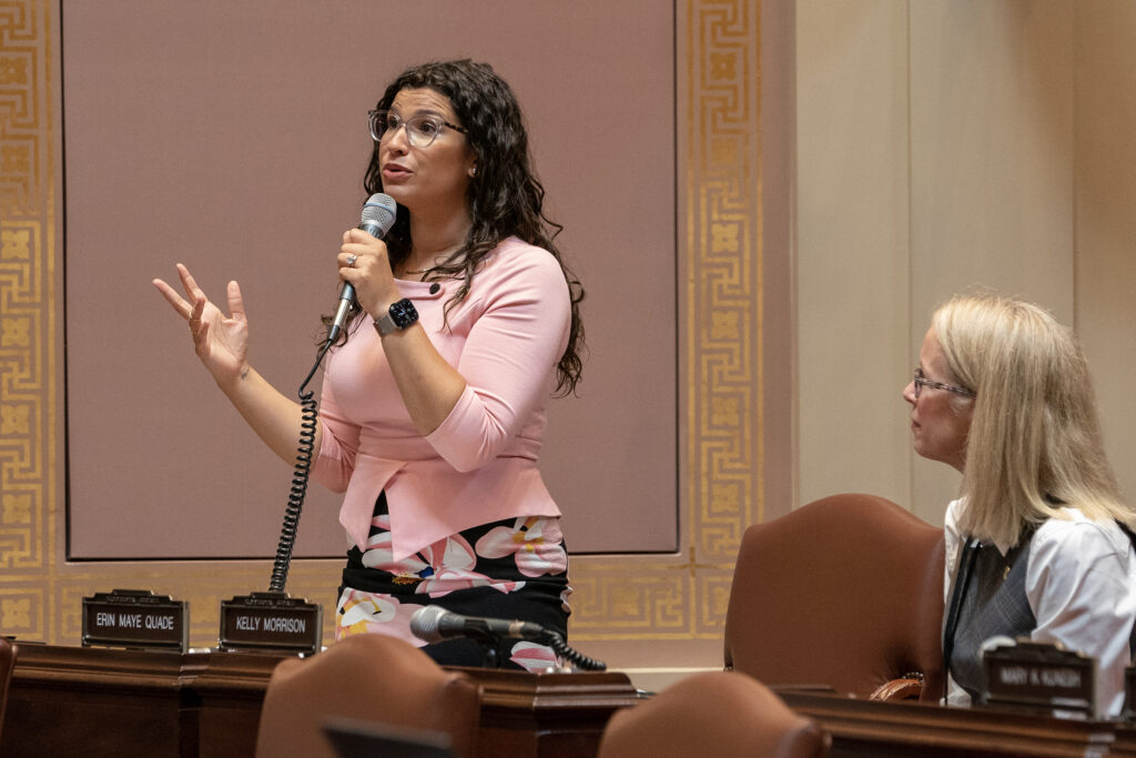 State lawmakers scramble to regulate deepfakes - Pluribus News